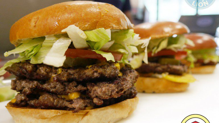 Fatburger - Camden (Revisit) - Feed the Lion