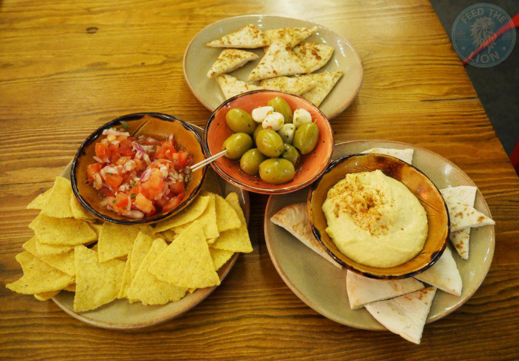 chiquen grilled Chiqken the chiqui way wood green halal burger food ...