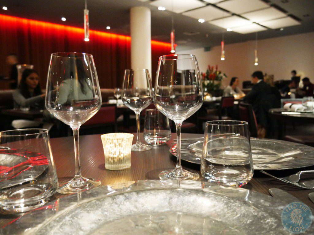 Mango Tree London Victoria - Feed the Lion