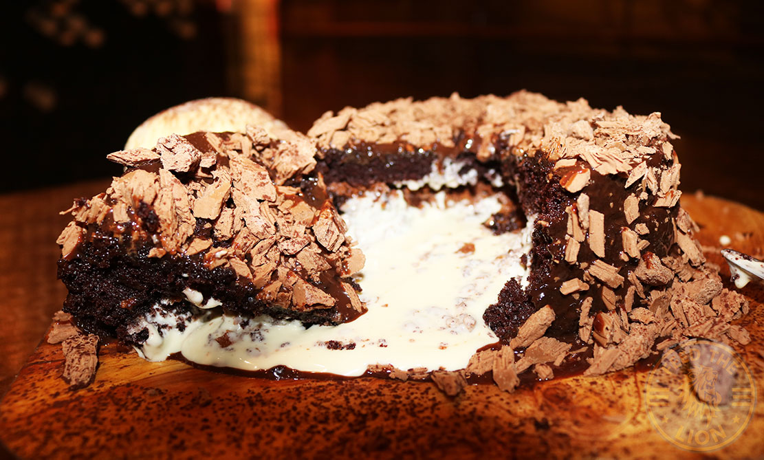 Over Jar 'Where Chocolate gets real' - Kuwait - Feed the Lion