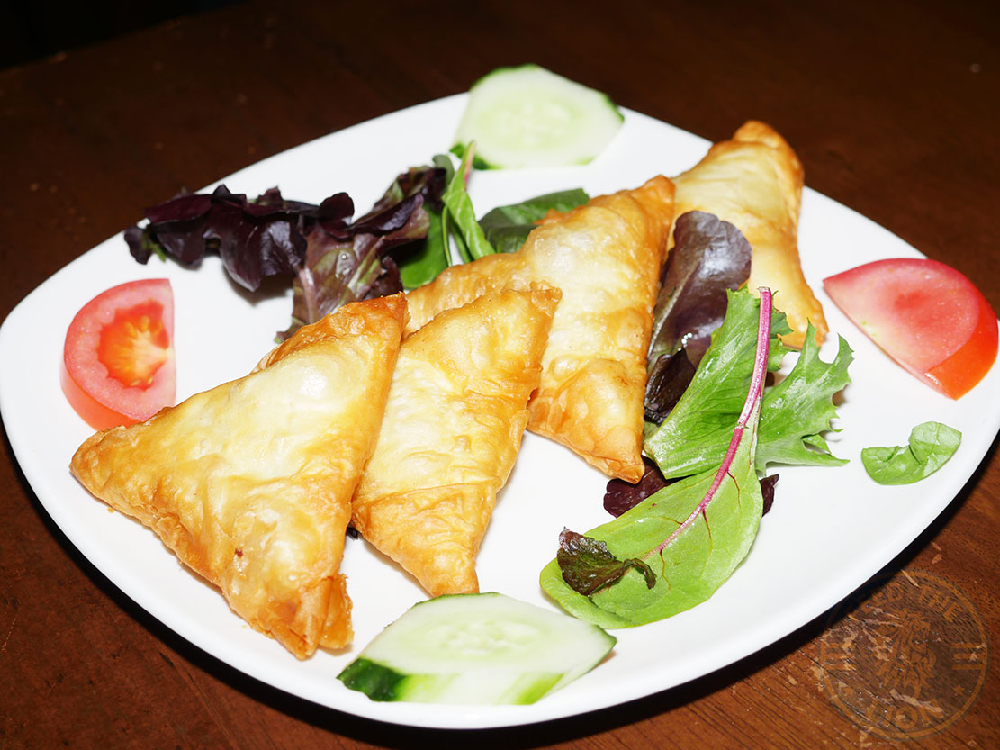 Kervan sofrasi Turkish Kebab House Halal Edmonton - Feed the Lion