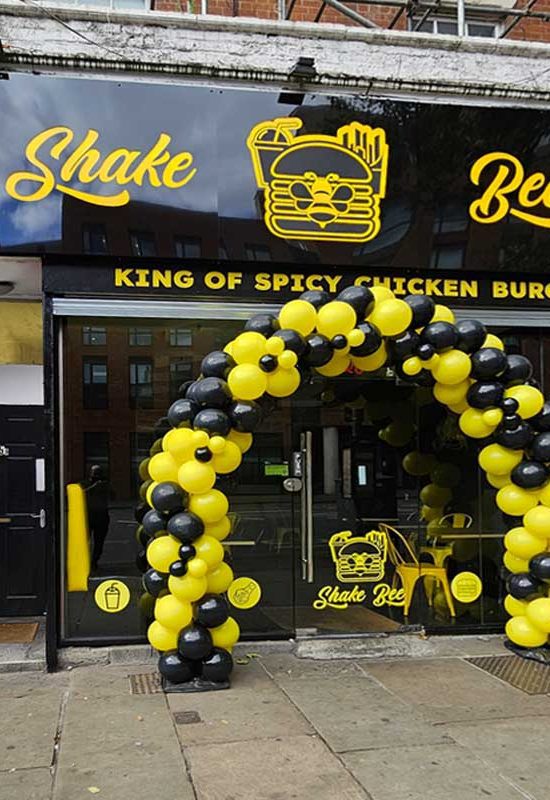 Shake Bee intros viral spicy dip burger in Nottingham - Feed the Lion